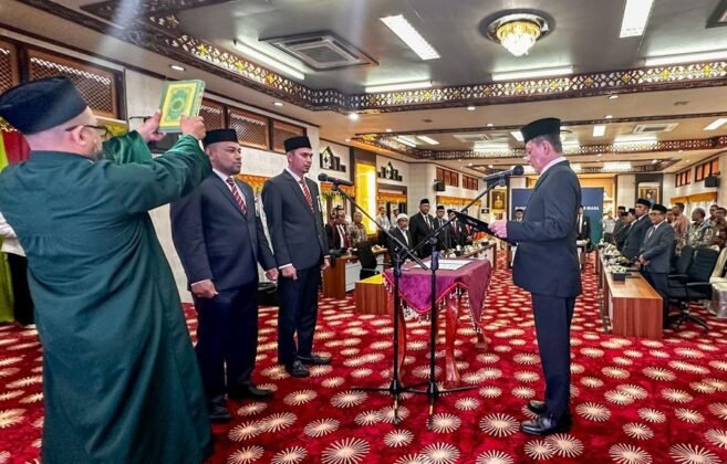 Pj Gubernur Lantik Dua Direktur Bank Aceh - Acehinfo Pj Gubernur Lantik Dua Direktur Bank Aceh - Acehinfo